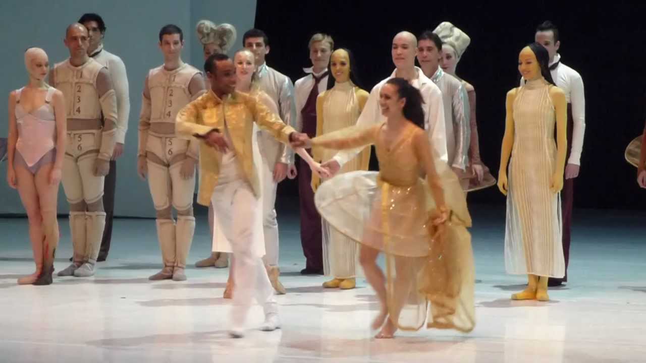 Les Ballet de Monte Carlo Cinderella curtain call 2012 - YouTube