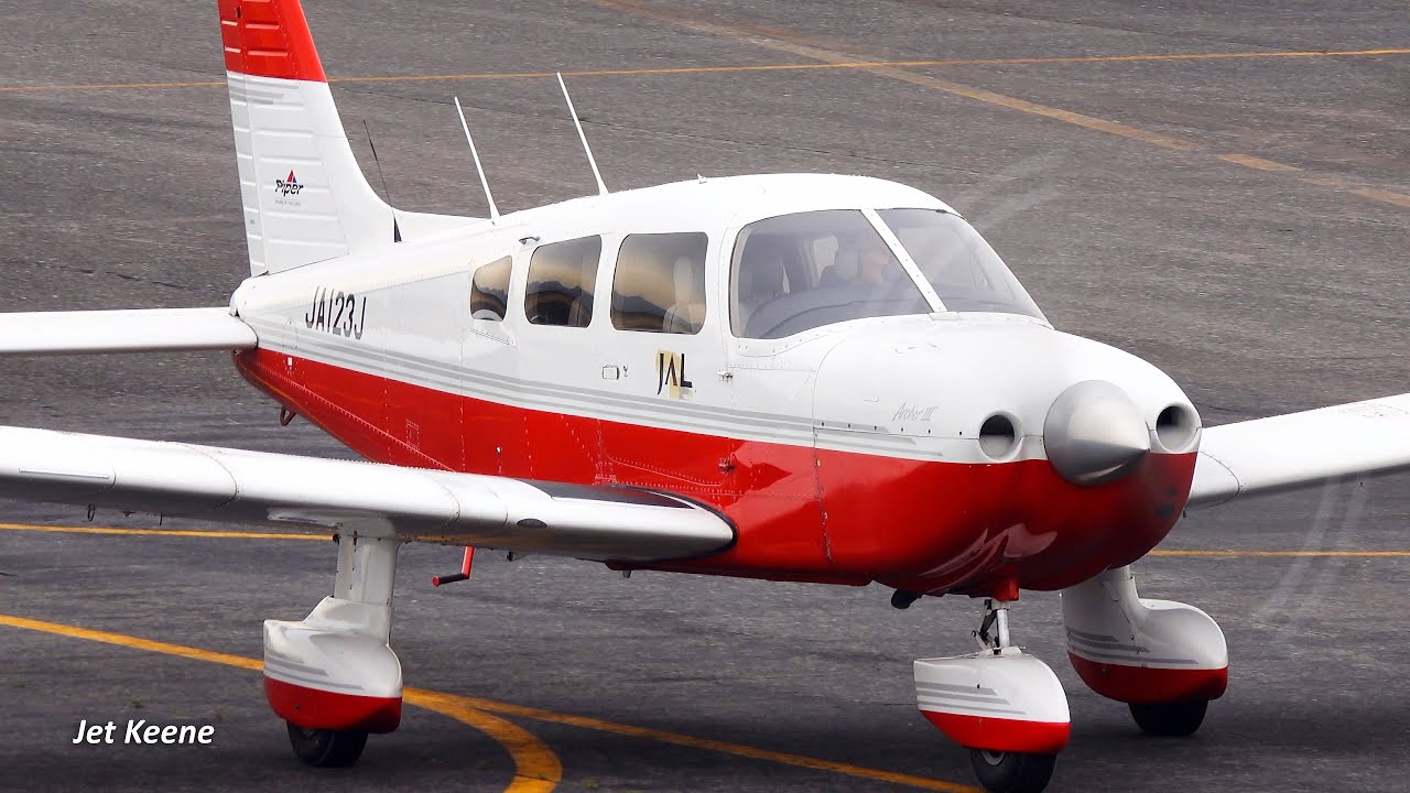 Piper PA-28-181 Archer III Light Plane Landing & Takeoff @ Kohnan ...