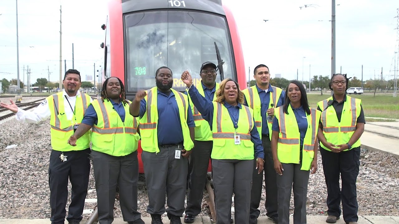 METRORail Operator Graduation: Congrats to Class 114! - YouTube