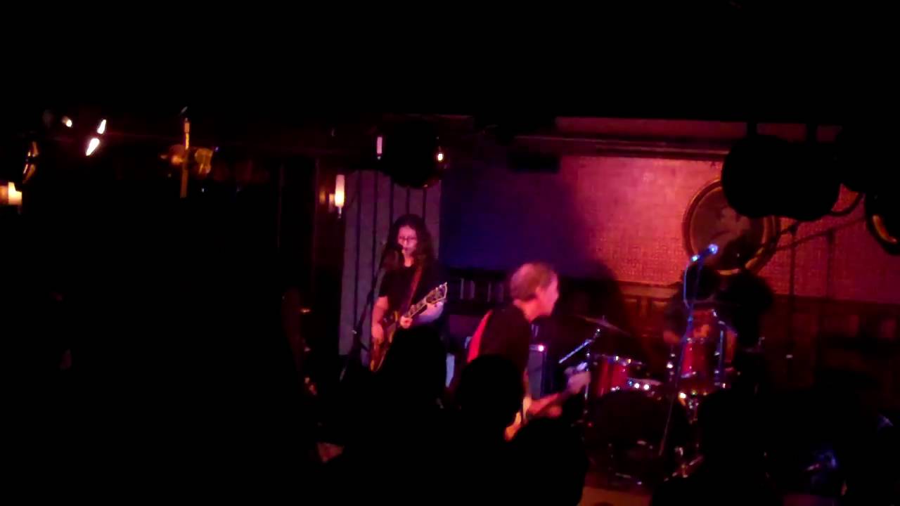 2010: Antietam/Tara Key--"(Keep Me) Satisfied" @ Union Hall - YouTube