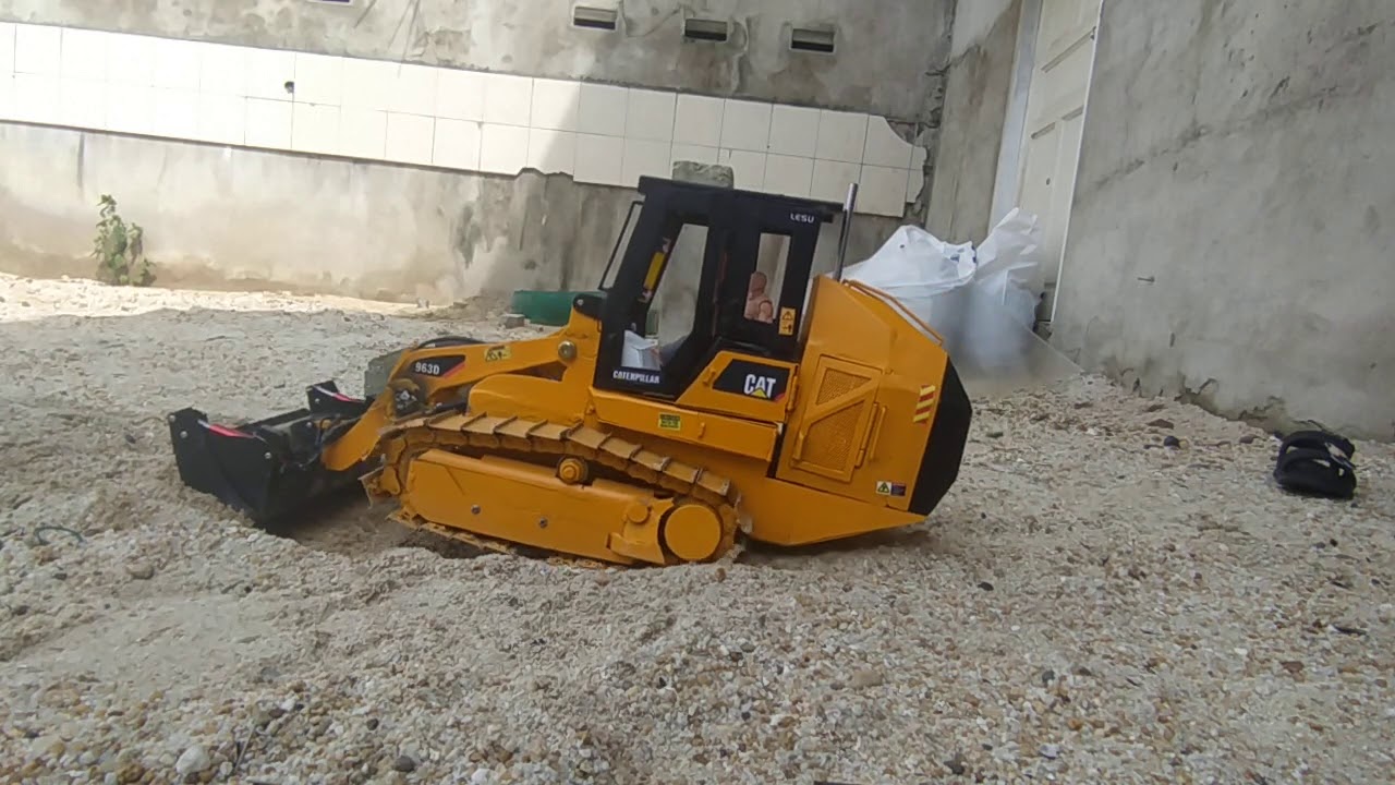 Rc Crawler Loader Terengganu (Test Drive)"Customade JBM Rc" - YouTube