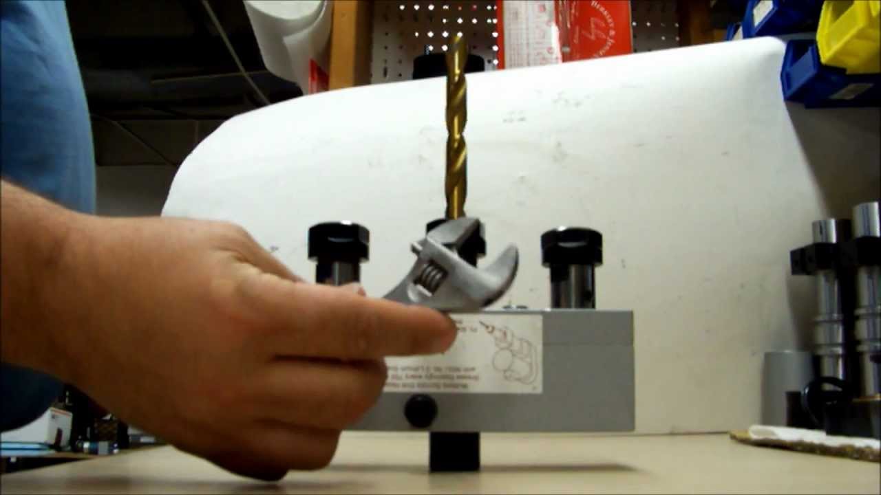 ER Collet - Tool Change Speed Example - AutoDrill - YouTube