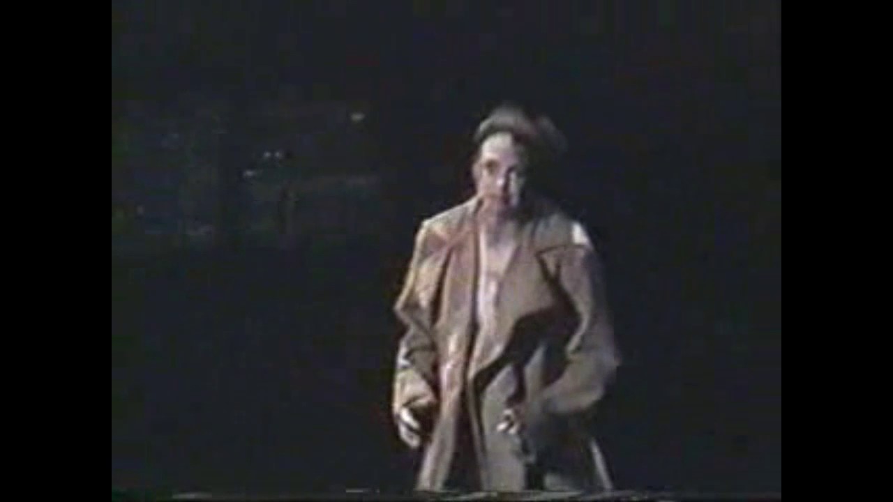 Sutton Foster Les Miserables