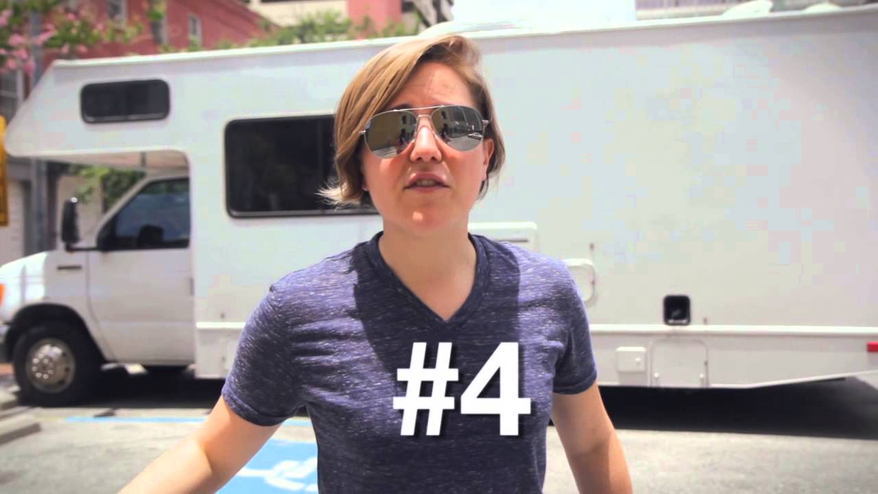 WHAT TO DO WHEN ALONE IN THE RV - YouTube