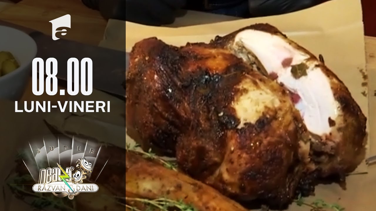 Cum prepari cel mai gustos și fraged pui la rotisor - YouTube