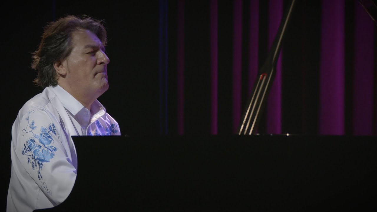 DORANTES- IDENTIDAD "La ciudad (Live in Concert)" - YouTube