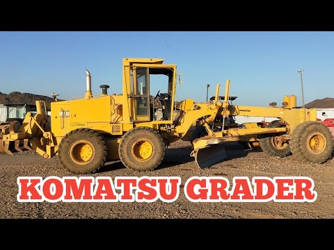 KOMATSU GD705A Motor Grader Full View. - YouTube