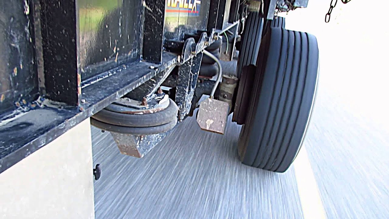 Trail Ex 484 Logging Trailer/Steering axle - YouTube
