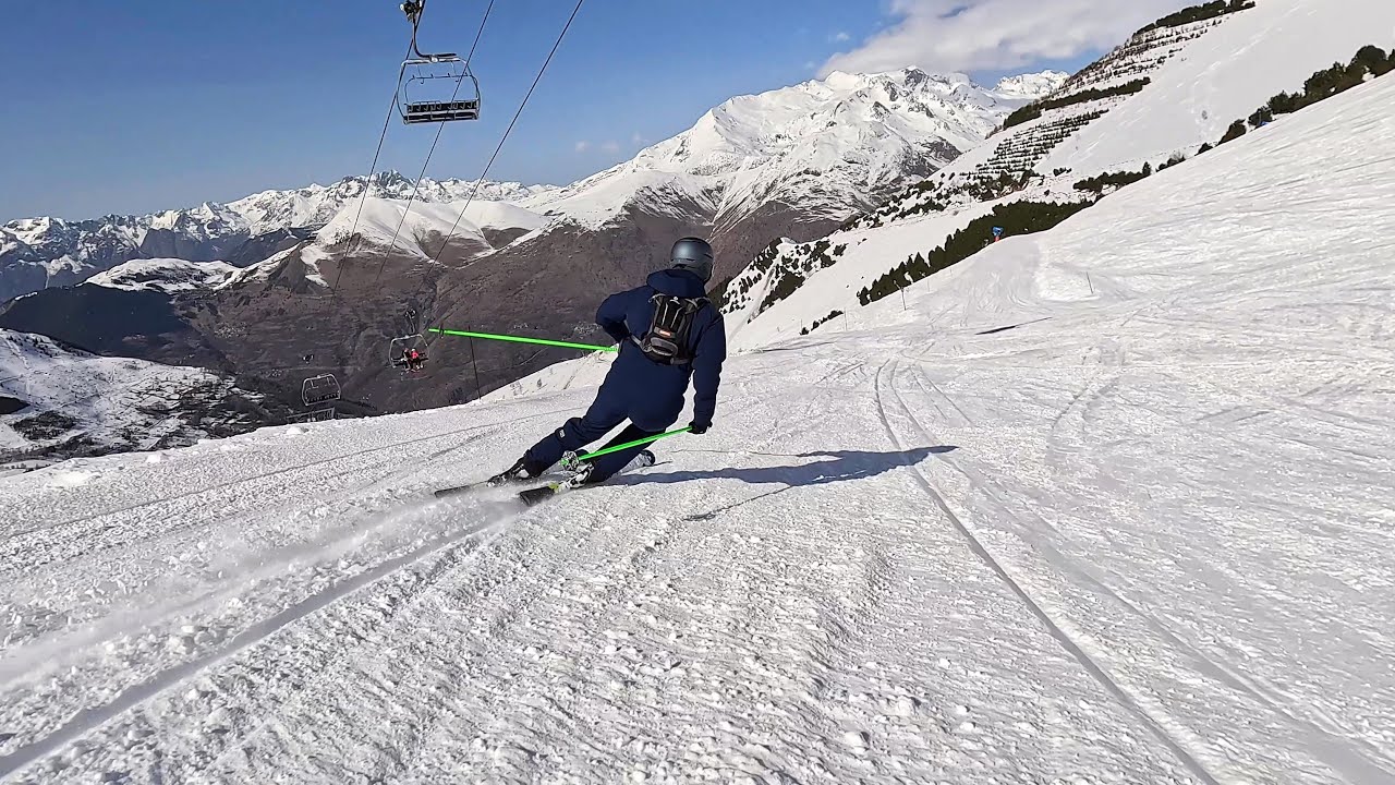 Progresser en ski carving slalom : Conseils et astuces - YouTube
