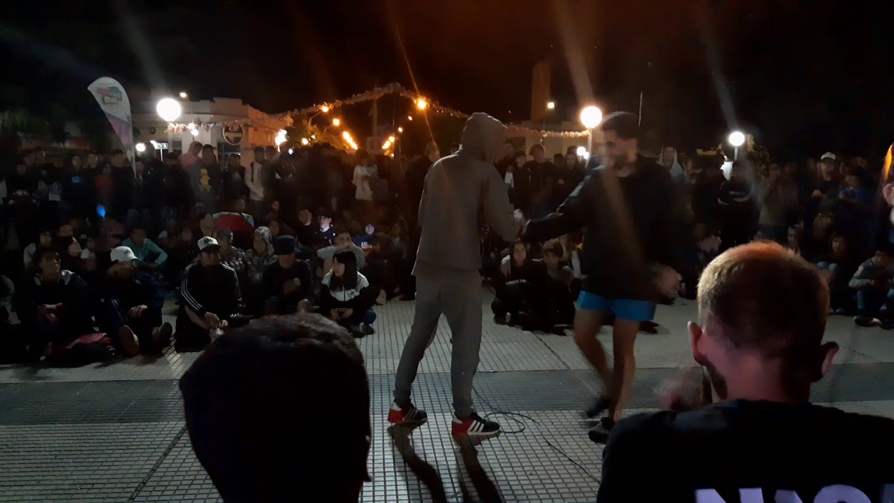 GRAZZO VS NICO|| SEMIS|| 15/01/20|| Lyricsfree - YouTube