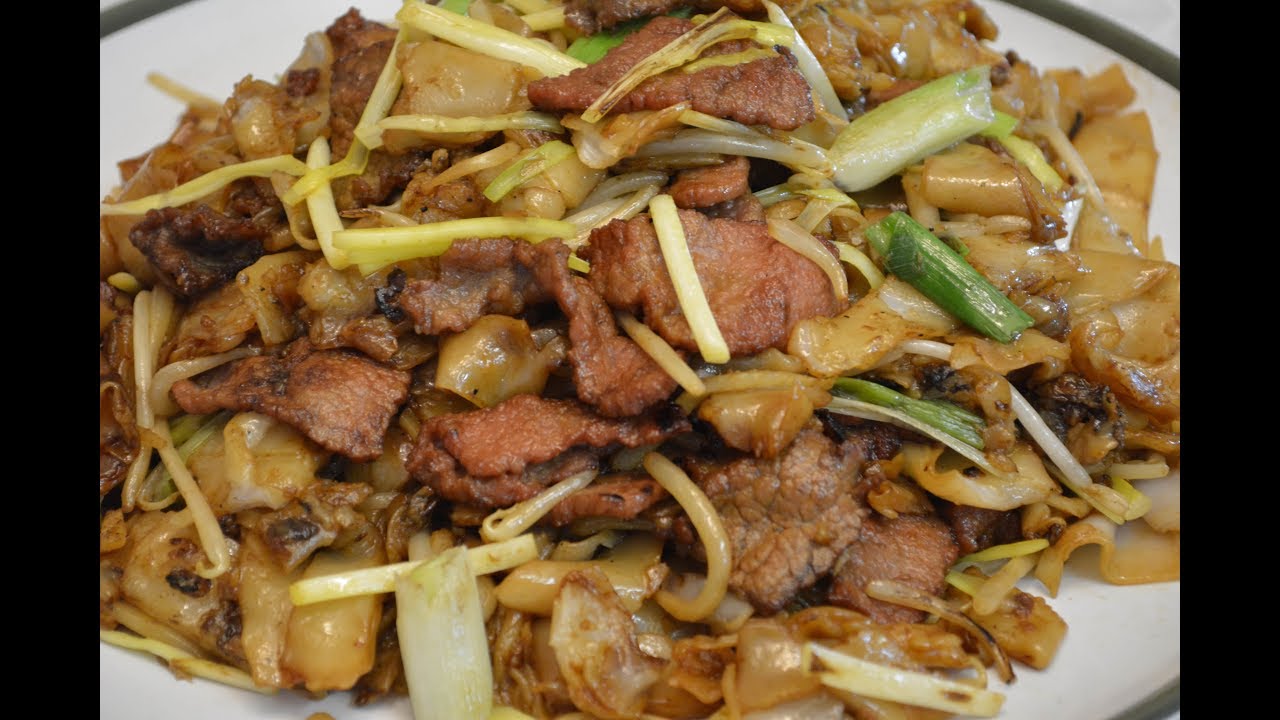廣州街口炒河粉 Kwangchow Style Beef Chow Fun - YouTube