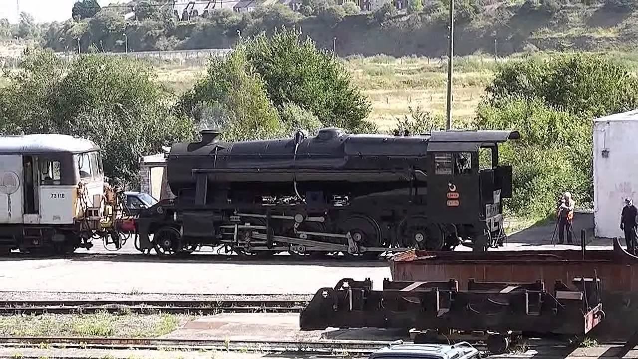 8F 45160 Arrives at Barry for The Tall Ships Festival 02/09/2011 - YouTube