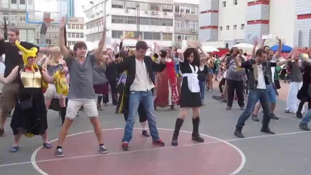 ICon 2014 Flash Mob: Time Warp from Rocky Horror Picture Show - YouTube