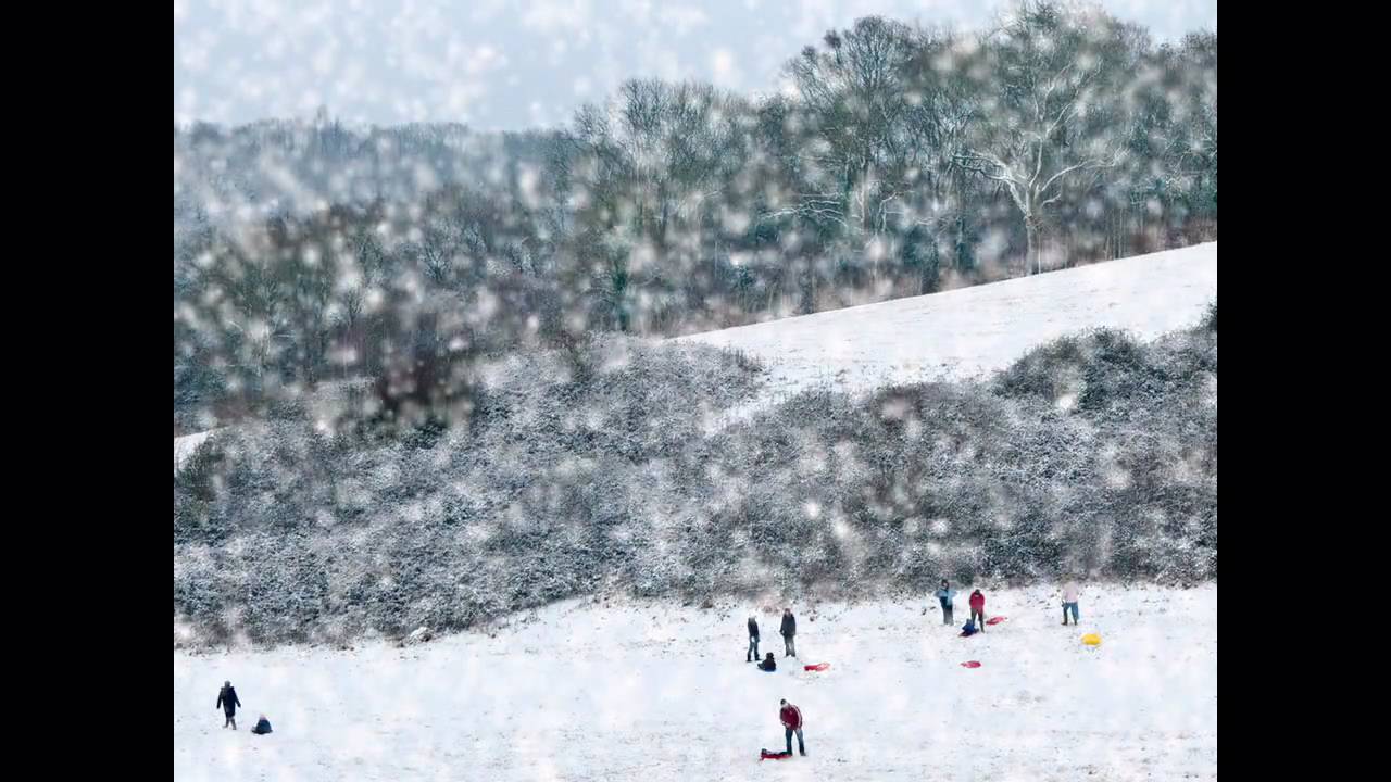 Falling Snow effect - YouTube