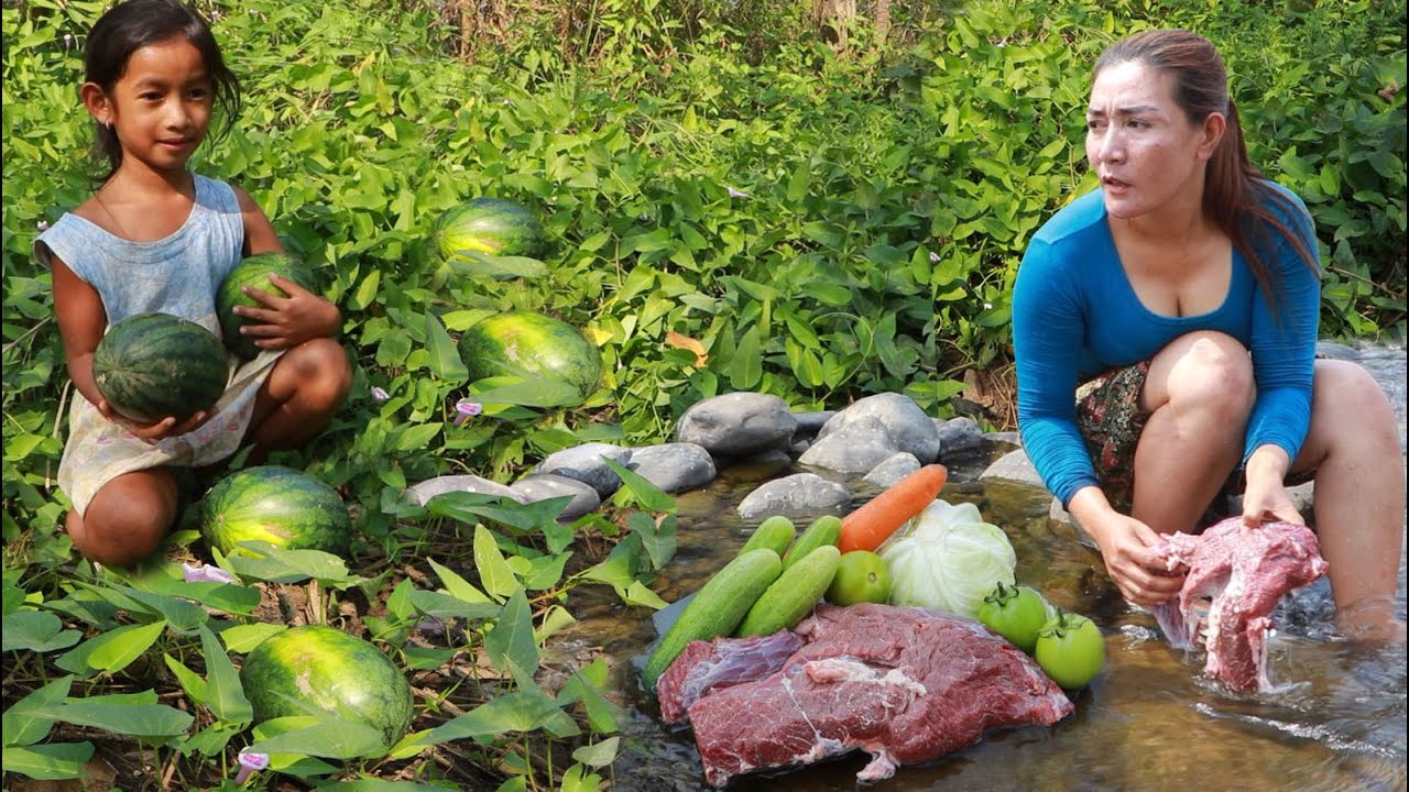 Top survival cooking in forest-Beef grilled so delicious with vegetable ...