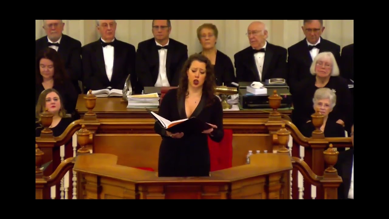 Amy Maude Helfer sings “He shall feed his flock,” Handel’s Messiah ...