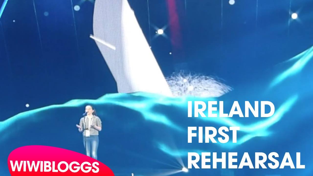 Junior Eurovision 2015 rehearsal: Ireland Aimee Banks - Réalta Na Mara ...