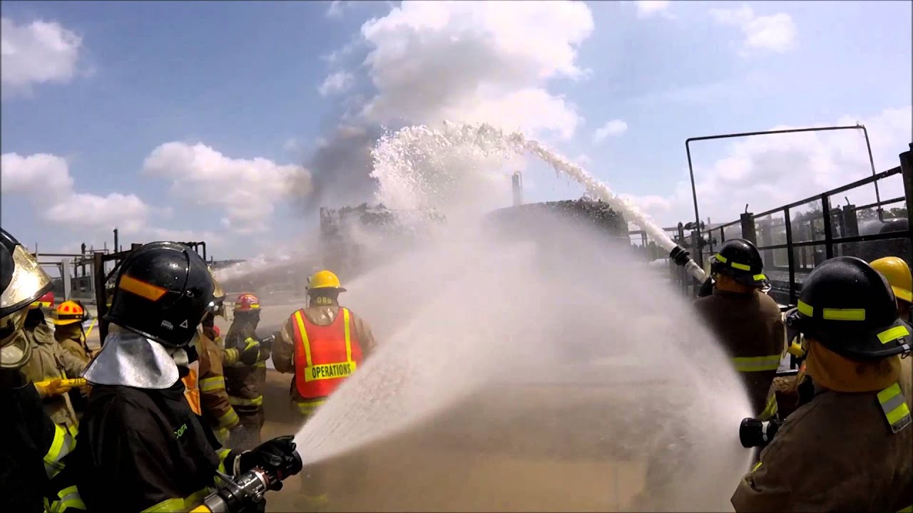 practica comando de incidentes tanque de almacenamiento - YouTube