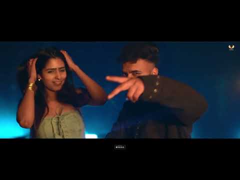 Dhakad se chore te tu kala me gori hat ja mere dhore te 🥰😚😘