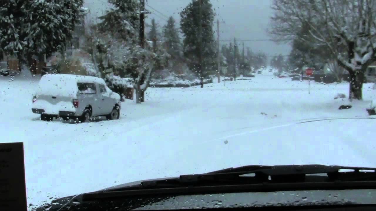 Pacific Northwest Snow Storm 2012 - Snow & Ice hits Washington - YouTube