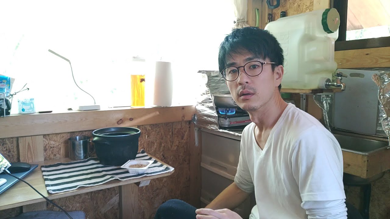 食後のギター Color -Paniyolo（雛鳥のお囃子付き） - YouTube