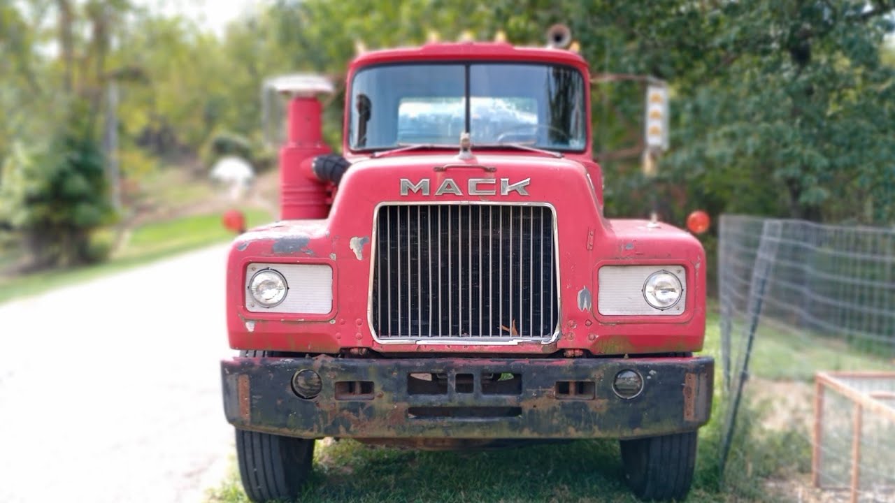 82 r model mack fixing, driving, and making it my own pt1!! - YouTube