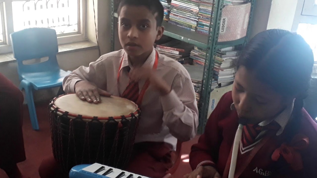 Avant Garde School's Students Clasa 5 - YouTube
