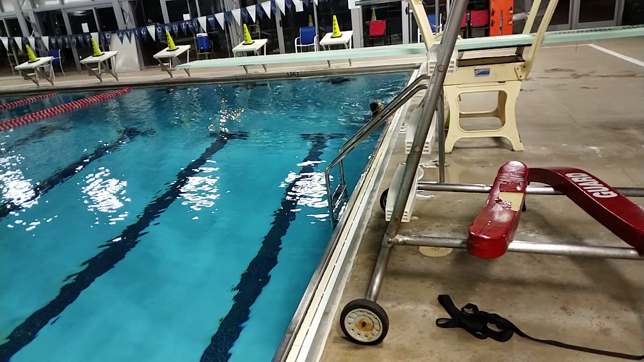 Alyssa swimming in big pool - YouTube