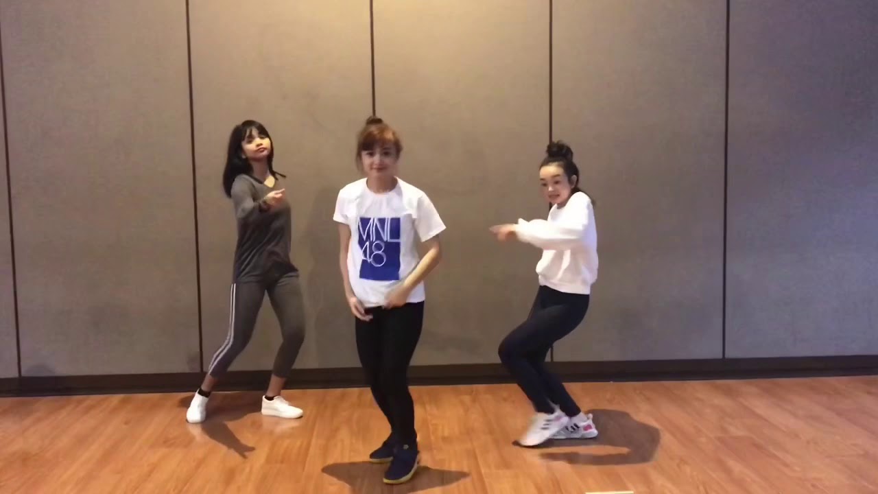 In my feelings dance cover by MNL48 Dana, MNL48 Nice, MNL48 Necca - YouTube