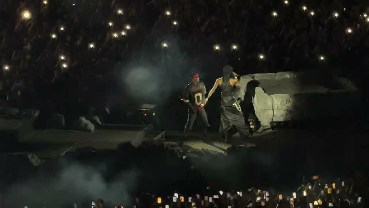 Travis Scott & Playboi Carti perform FEIN at MetLife Stadium 10/9/2024 - YouTube