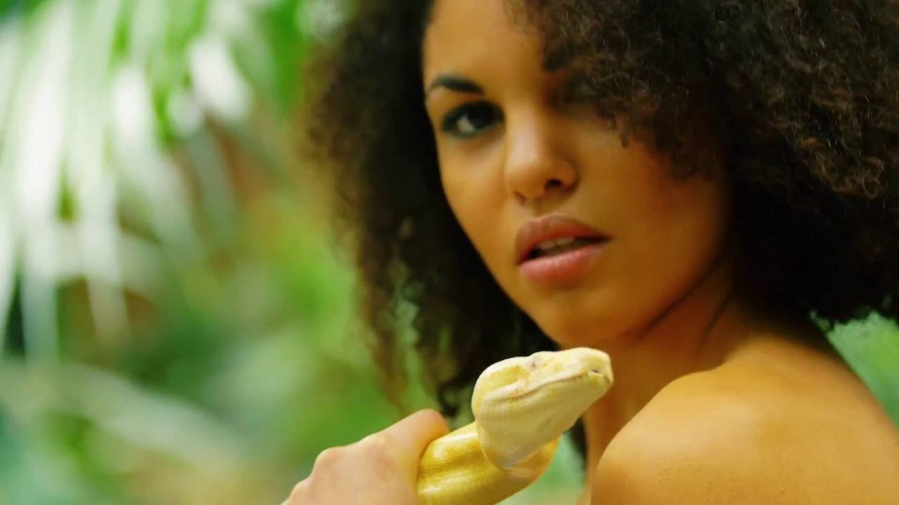 GNTM Julianna - Slide (Julie Townsend) - YouTube