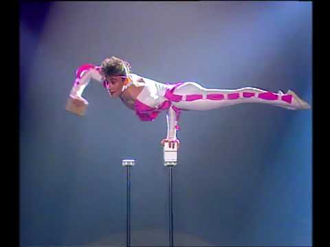 Jacqueline Álvarez - Número Visual - YouTube