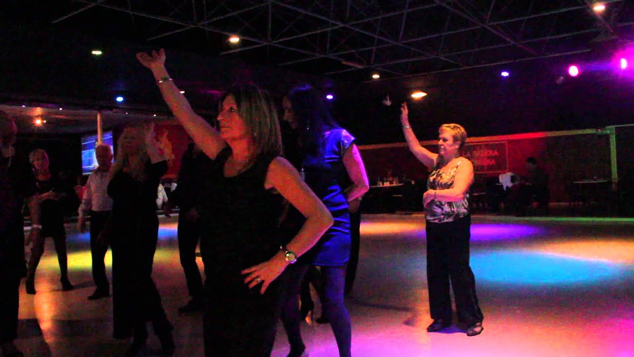 ORCHESTRA "VALLI & PALMA ALLA "BALERA ROMANA" - MVI 9022 - YouTube