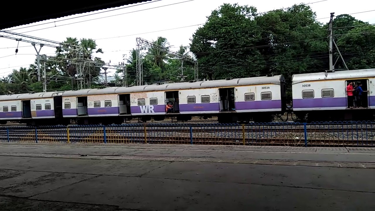 Mumbai local train passing the virar satation - YouTube