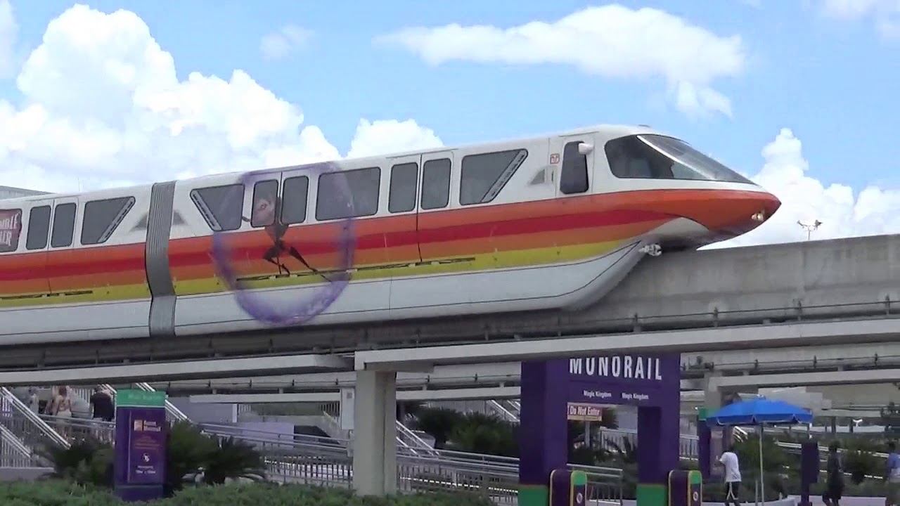 The Incredibles 2 Monorail at Walt Disney World - YouTube