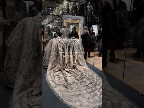 This is what Marie Antoinette would have looked like on her wedding day🤍#marieantoinette #london