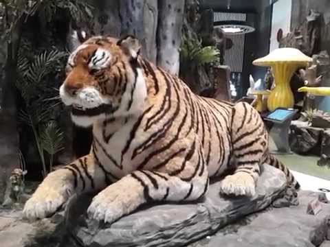 Tiger Animatronic - YouTube