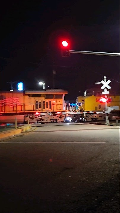 Union Pacific 8156 Leads Mixed Freight West with Fresh paint on UP 6691! Elephant Style 🐘 🐘 ...