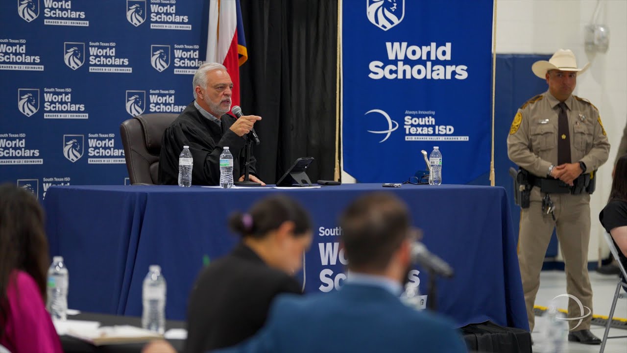 STISD | First Ever Courts in Schools at World Scholars - YouTube