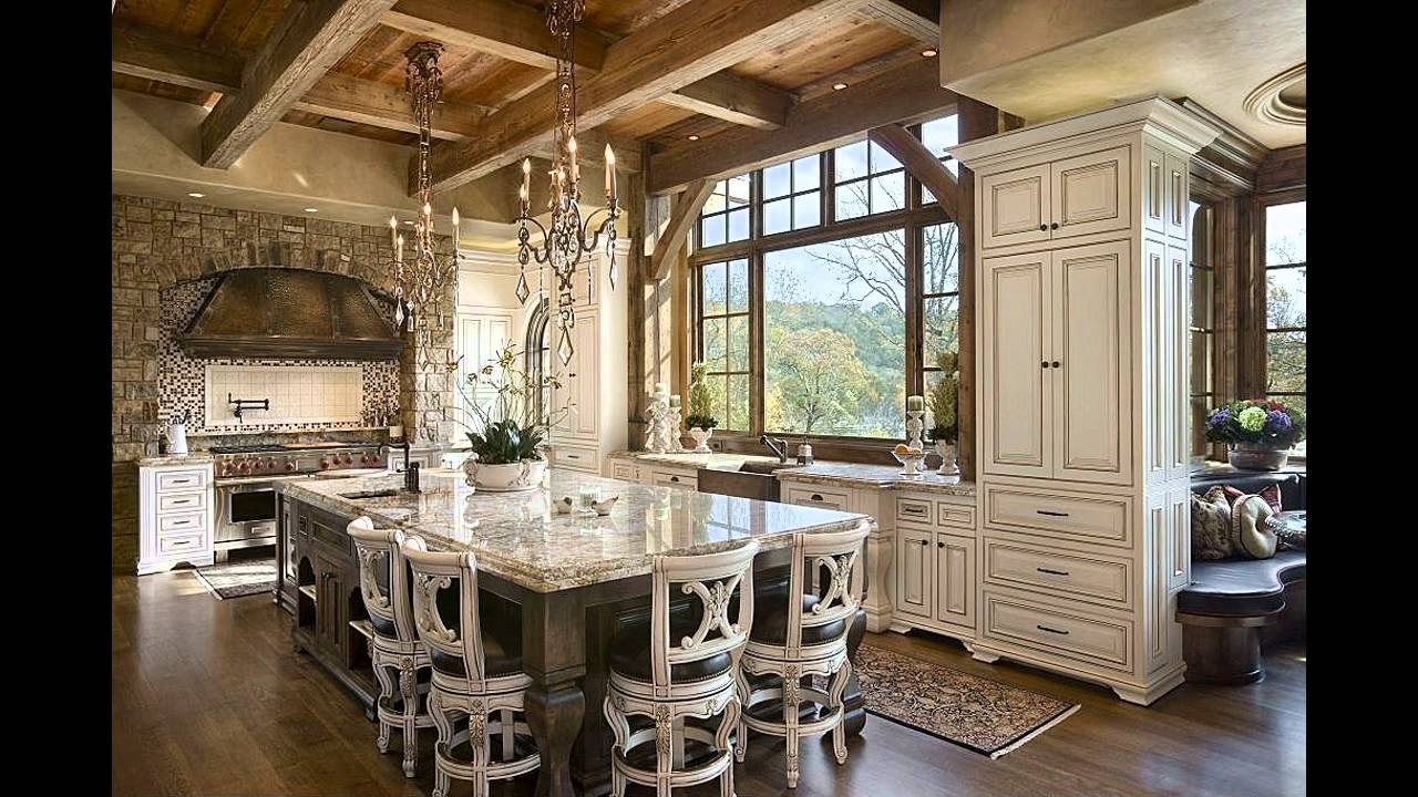 DIY Traditional interior kitchen room design, layouts and setup with ...