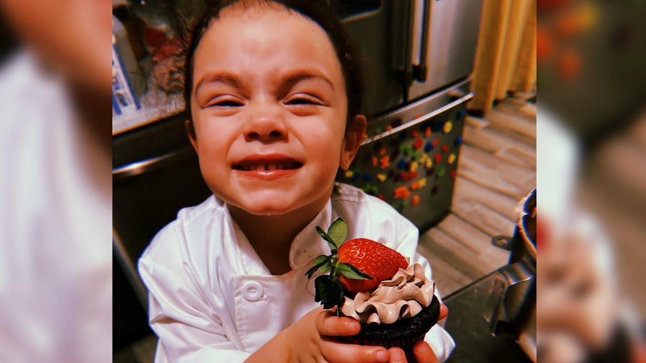 Valentines Day Dessert’s with Chef Hay Hay and Chef Figueroa ️ - YouTube