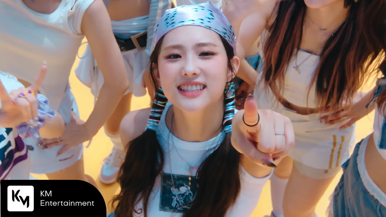 ICHILLIN'(아이칠린) KICK-START MV Realtime YouTube Live View Counter 🔥 — Livecounts.io