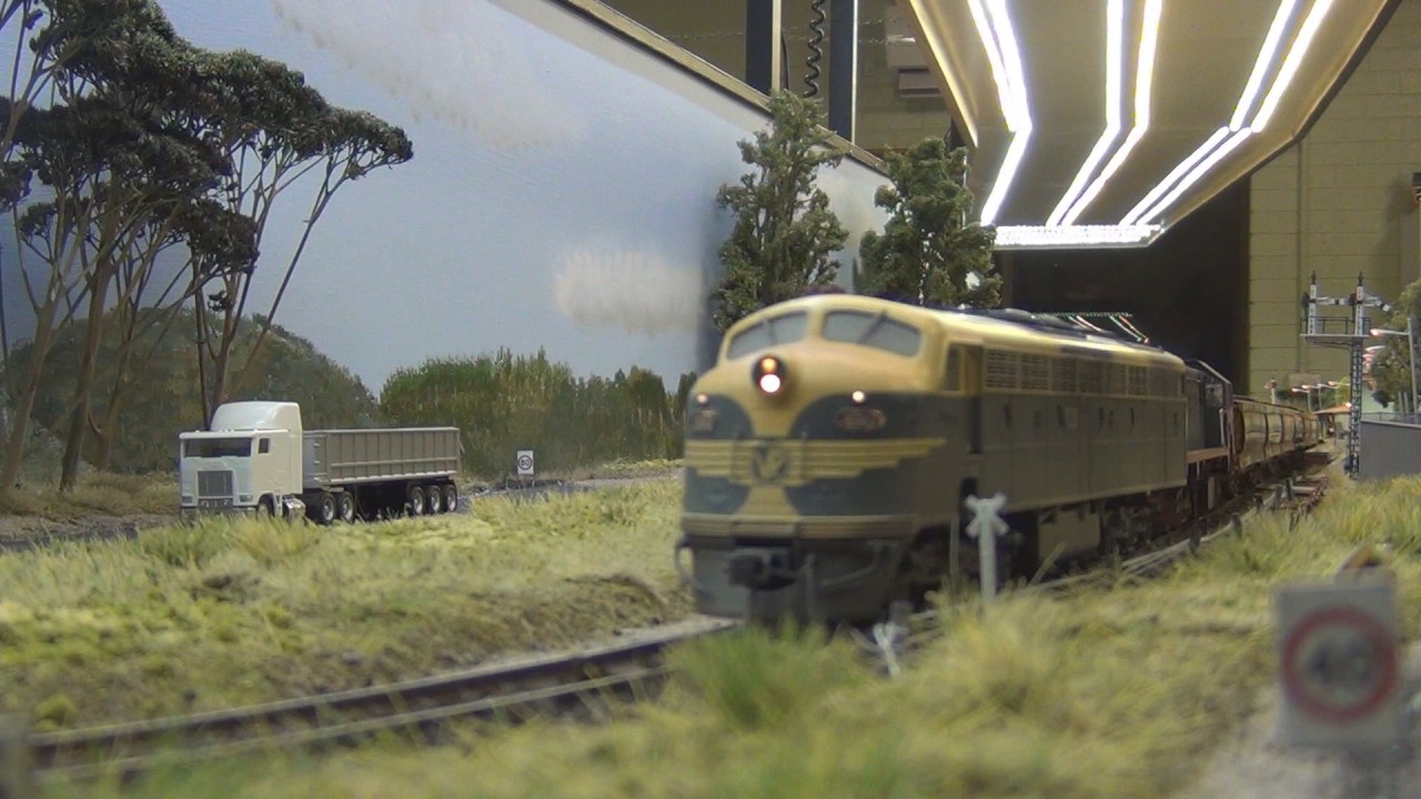Beaufort Station - HO Scale Model Railway - YouTube