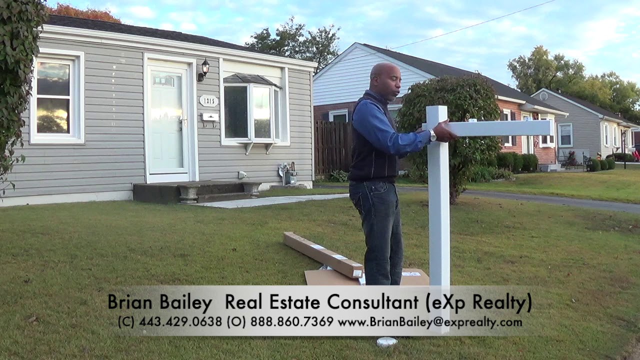 Installing a Real Estate Sign Post - Real Estate Stuff - YouTube