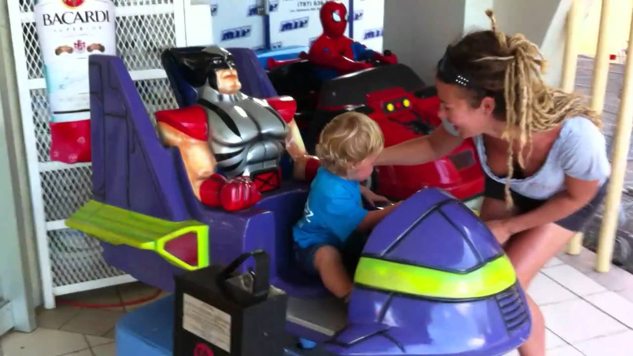 Eli's First Grocery Store Amusement Ride - YouTube