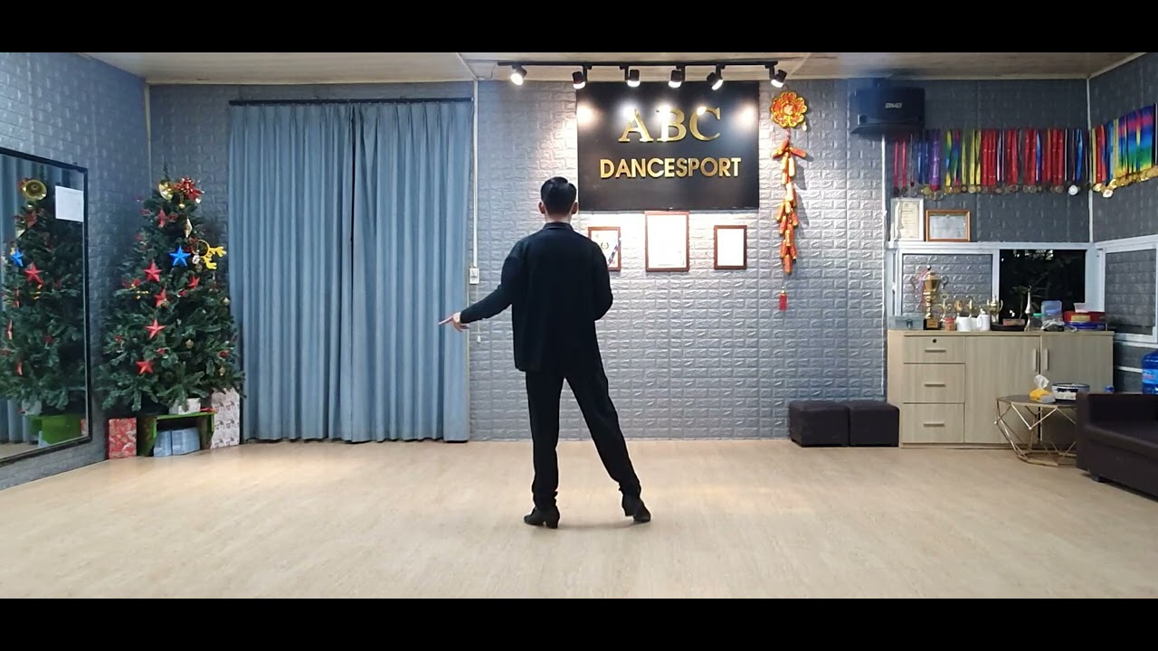 ChaChacha cho học viên mới tại ABC dance - YouTube