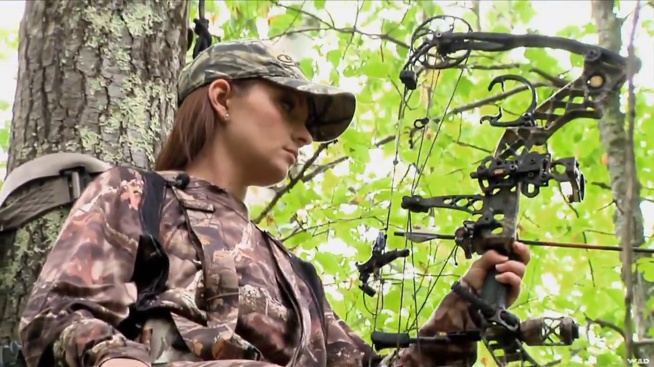 Girl Hunting Black Bear with a Bow - YouTube