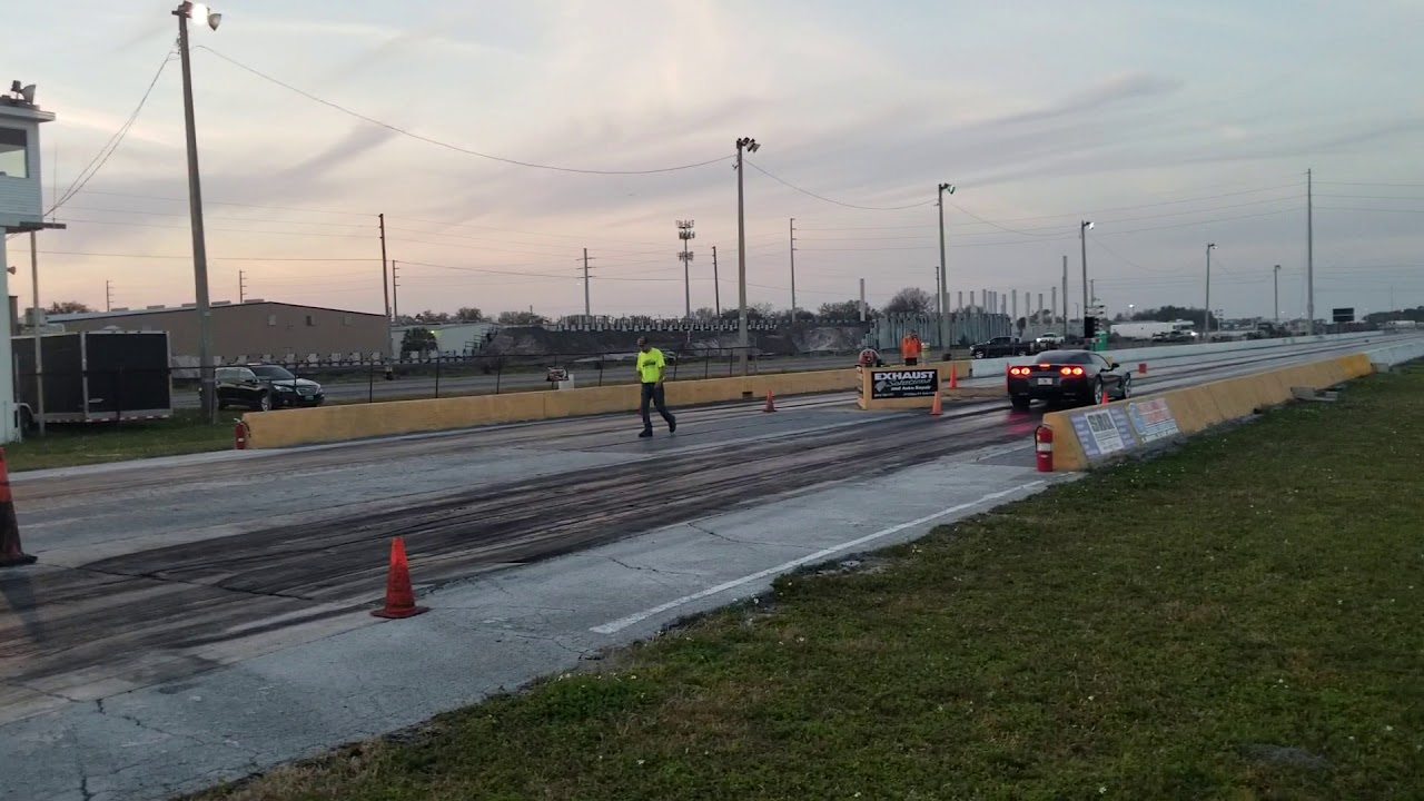 2013 Corvette making a pass Showtime dragstrip clearwater - YouTube