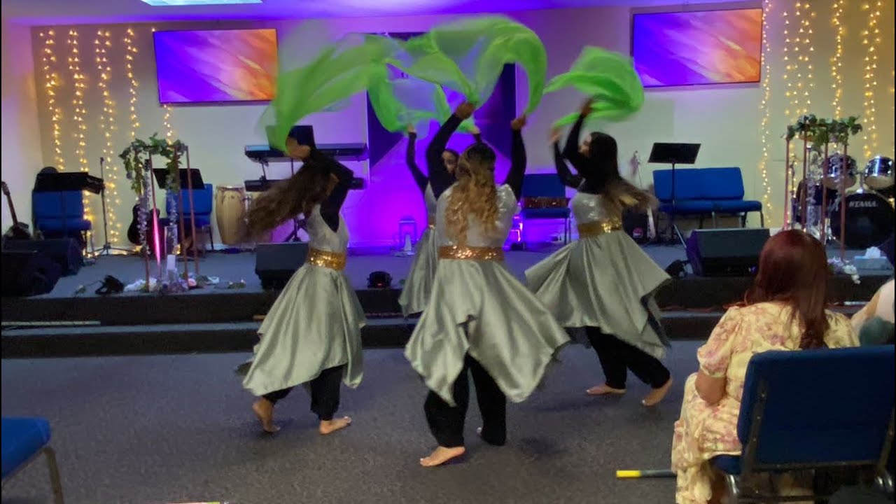 Reverdecerás Chanel Novas, Nimsy López danza - YouTube