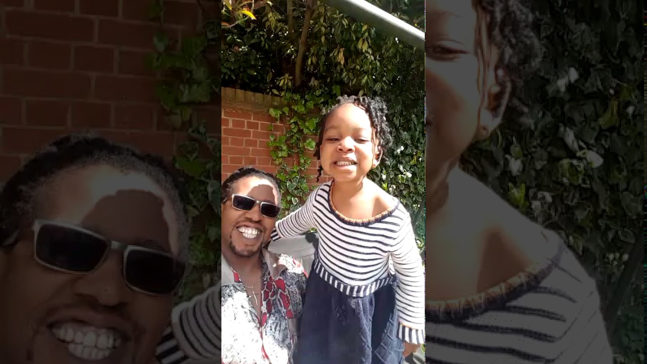 Lil Steph singing and dancing to Wololo - YouTube